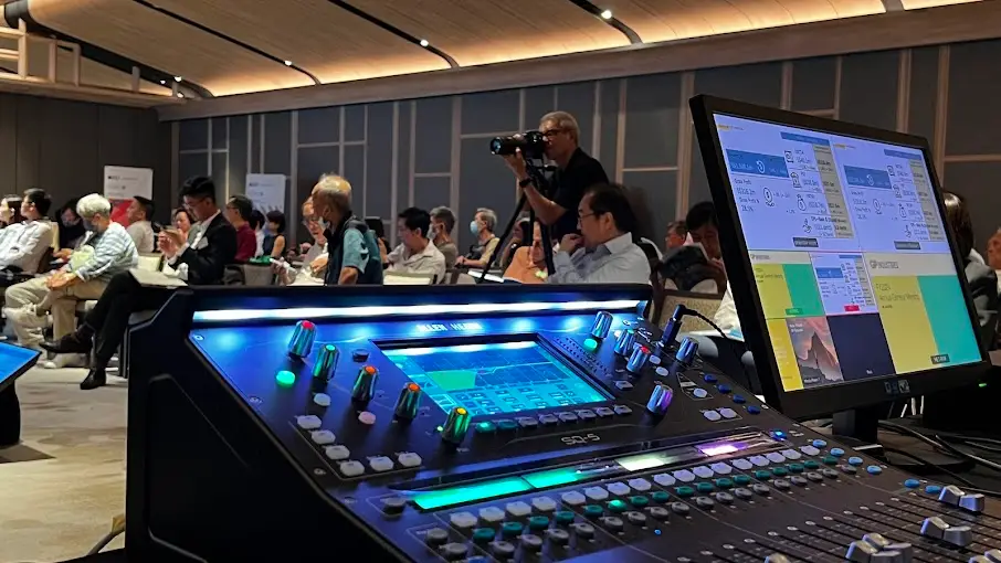 The Pros and Cons of Using a Single Vendor for Live Event AV Services ...